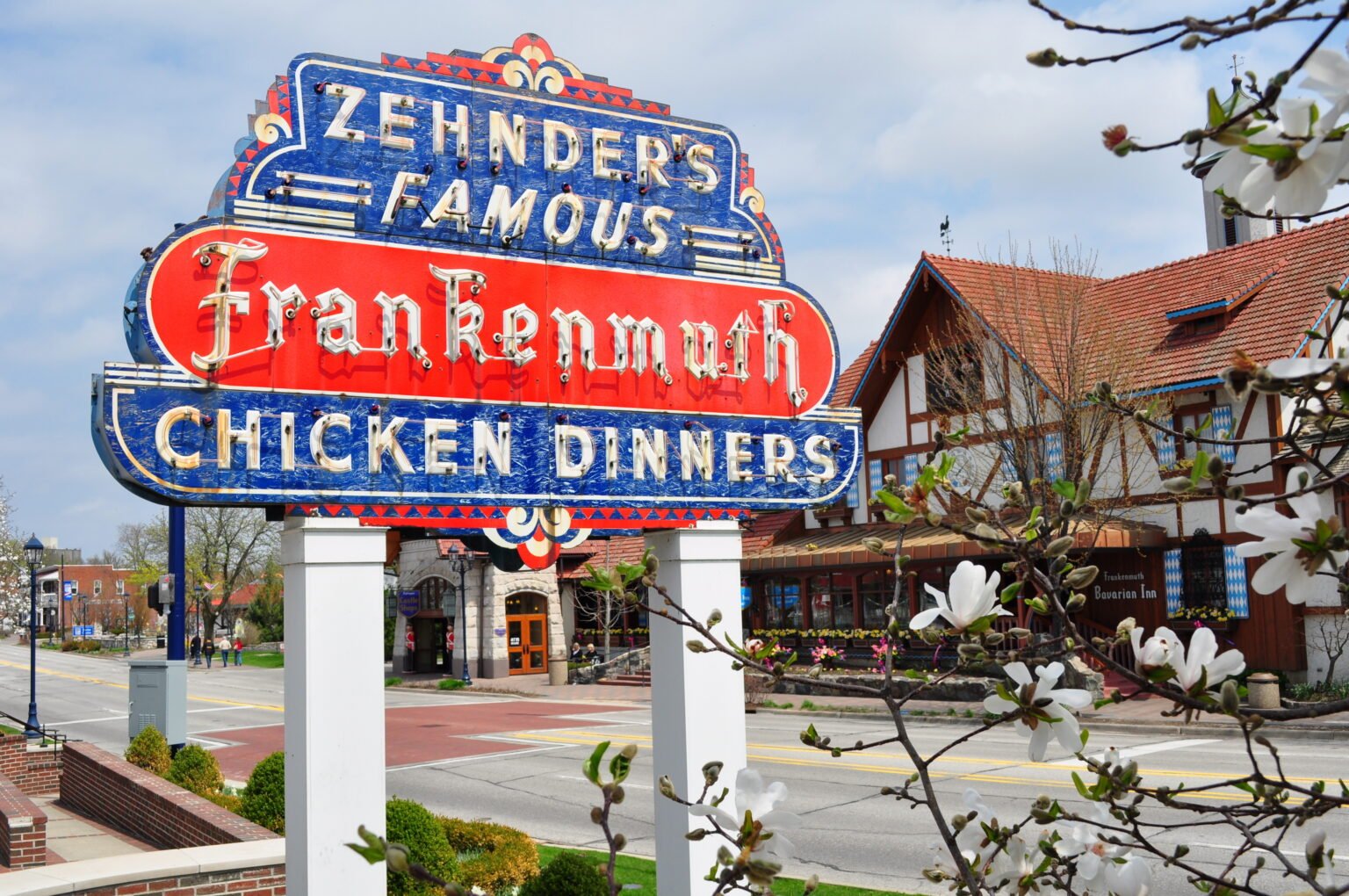 20 Famous Michigan Foods: What to Eat & Where to Try It - Road Trip Owl